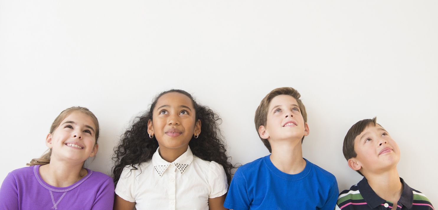 children-looking-up